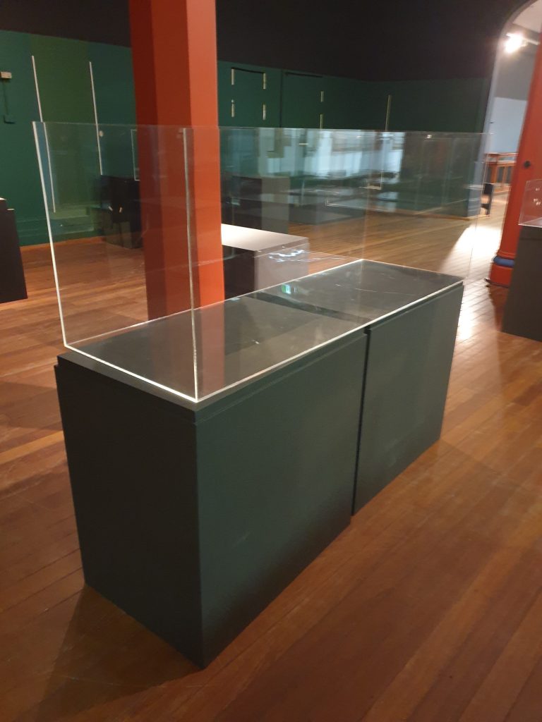 Free Museum Plinths and Acrylic Lids from Sydney University Museums - MGNSW