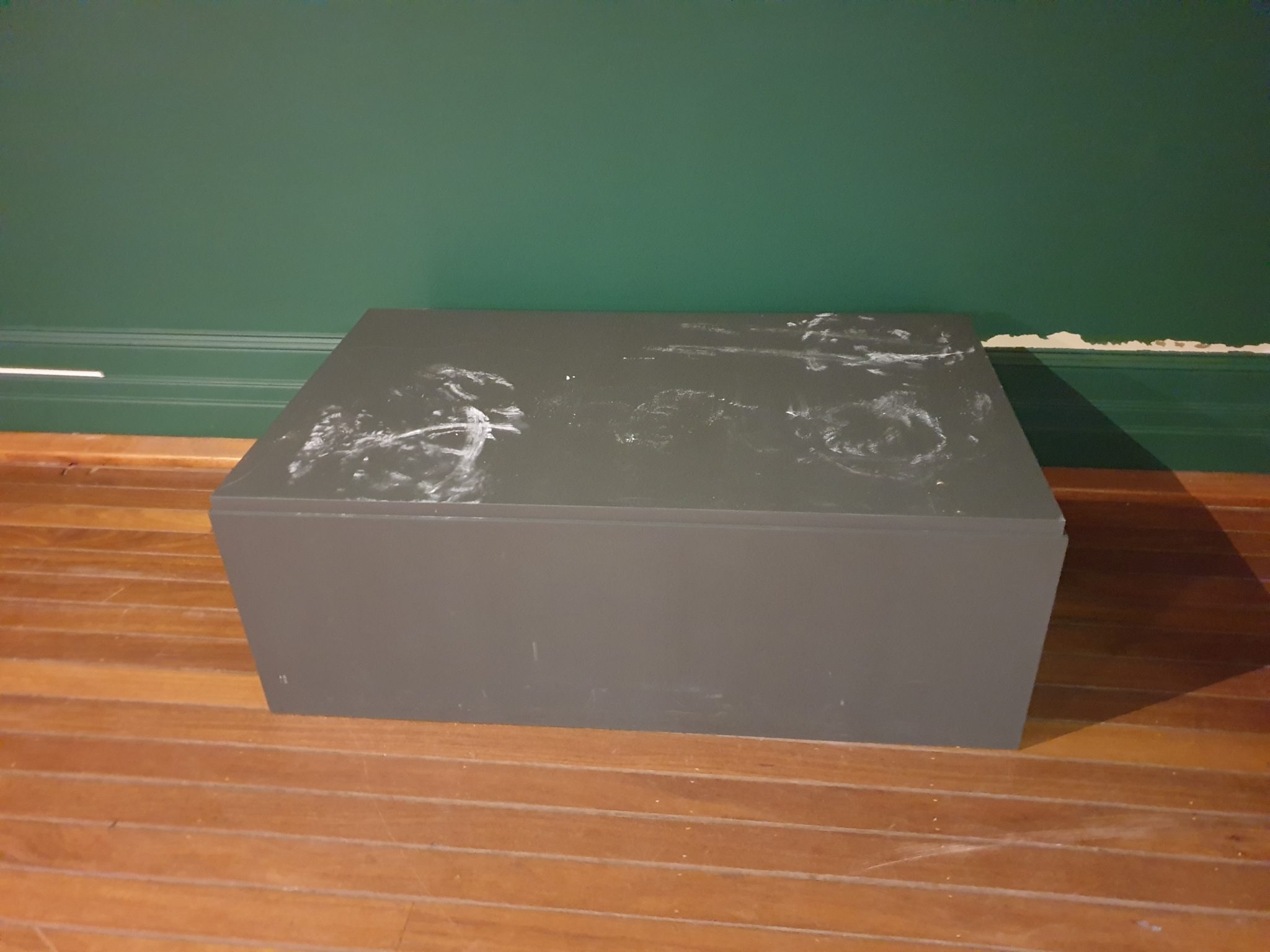 Free Museum Plinths and Acrylic Lids from Sydney University Museums - MGNSW