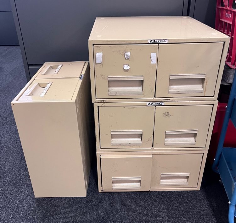 Give away – Catalogue Card Cabinets - MGNSW